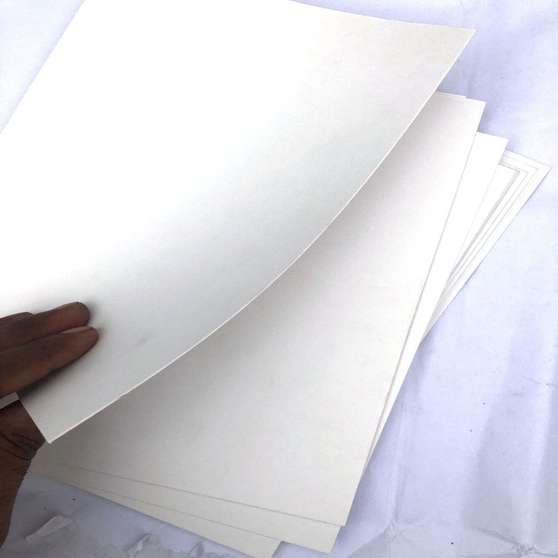 KRASHTIC Plain 20 Sheets A4 Ivory Paper | 300 GSM | Art, Craft & Poster ...