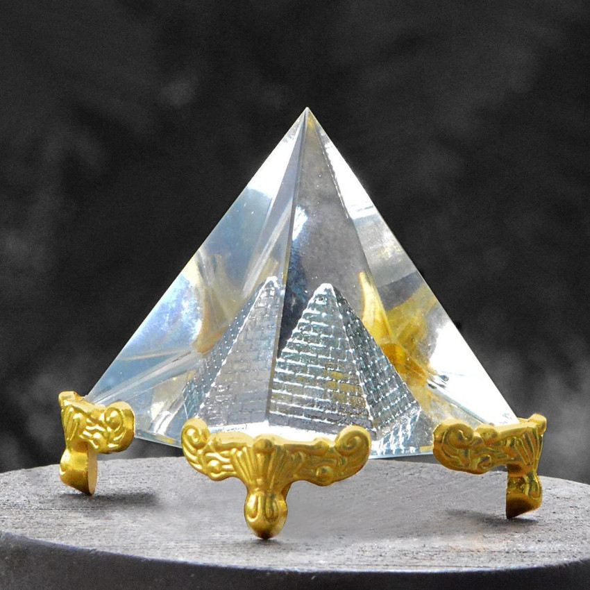 Crystal Pyramid Art Crystal Pyramid At ₹ 350/piece