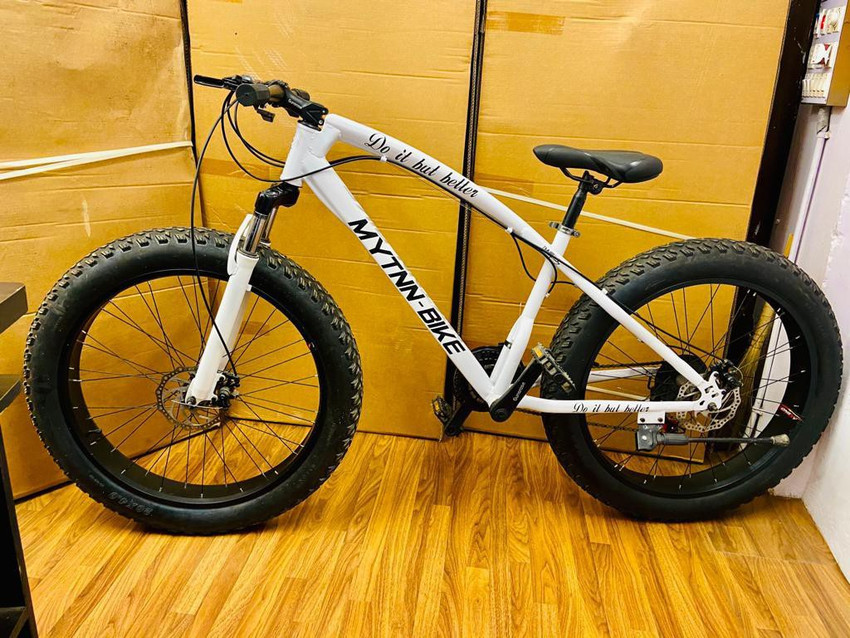 PremiumBicycle Fat Tyre Jaguar Frame Bicycle 29 T Fat Tyre Cycle Price in India Buy PremiumBicycle Fat Tyre Jaguar Frame Bicycle 29 T Fat Tyre Cycle online at Flipkart