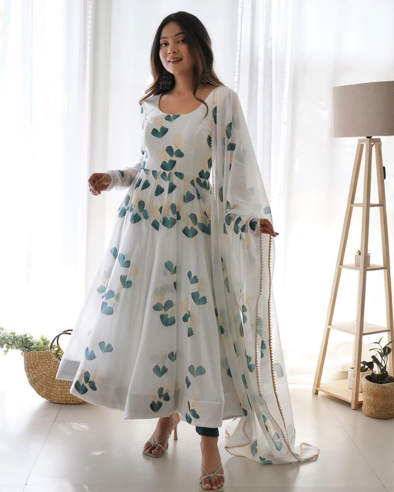 Flipkart woman gown store